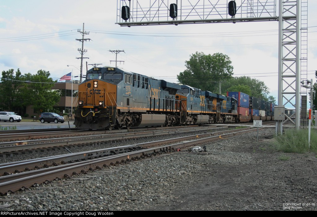 CSXT Q010